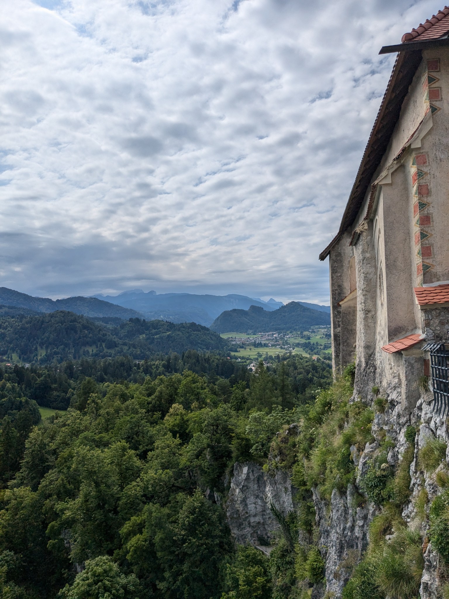A Visit to Bled Castle: Perched in History and Beauty – The Travelling ...